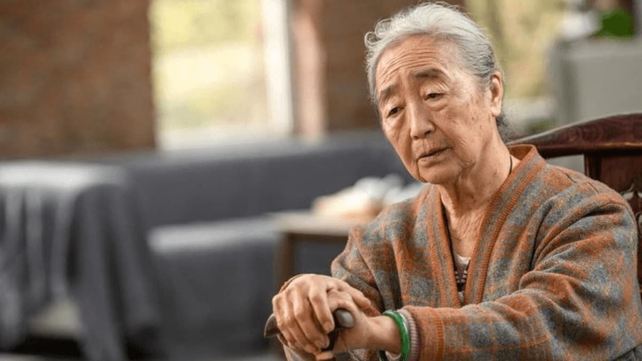 Về già nằm một chỗ mới hiểu: Con cái hiếu thảo mấy cũng không bằng 'giữ ...