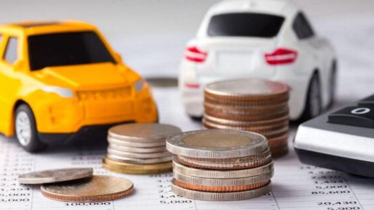 Năm 2025: Sang tên đổi chủ ô tô, xe máy phải nộp bao nhiêu tiền?