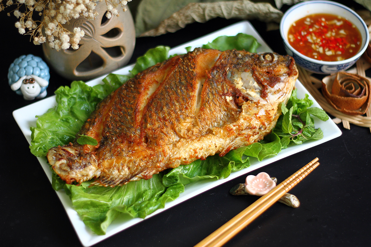 Rán bất kỳ loại cá nào chỉ cần nhúng qua loại nước này: Cá giòn tan ...