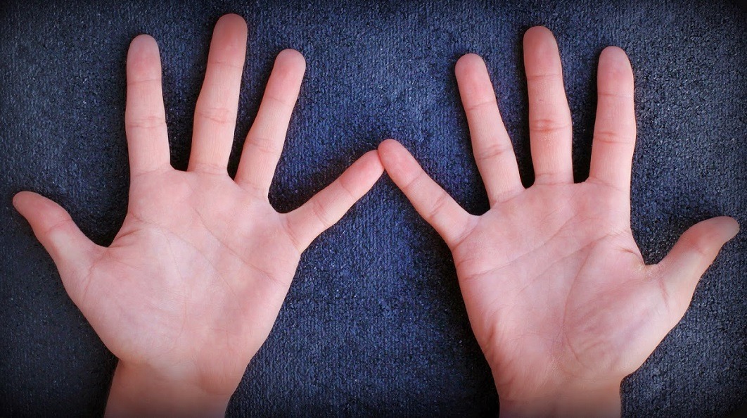 Ngón út nói gì về vận mệnh? Câu trả lời của người xưa khiến hậu thế suy ngẫm