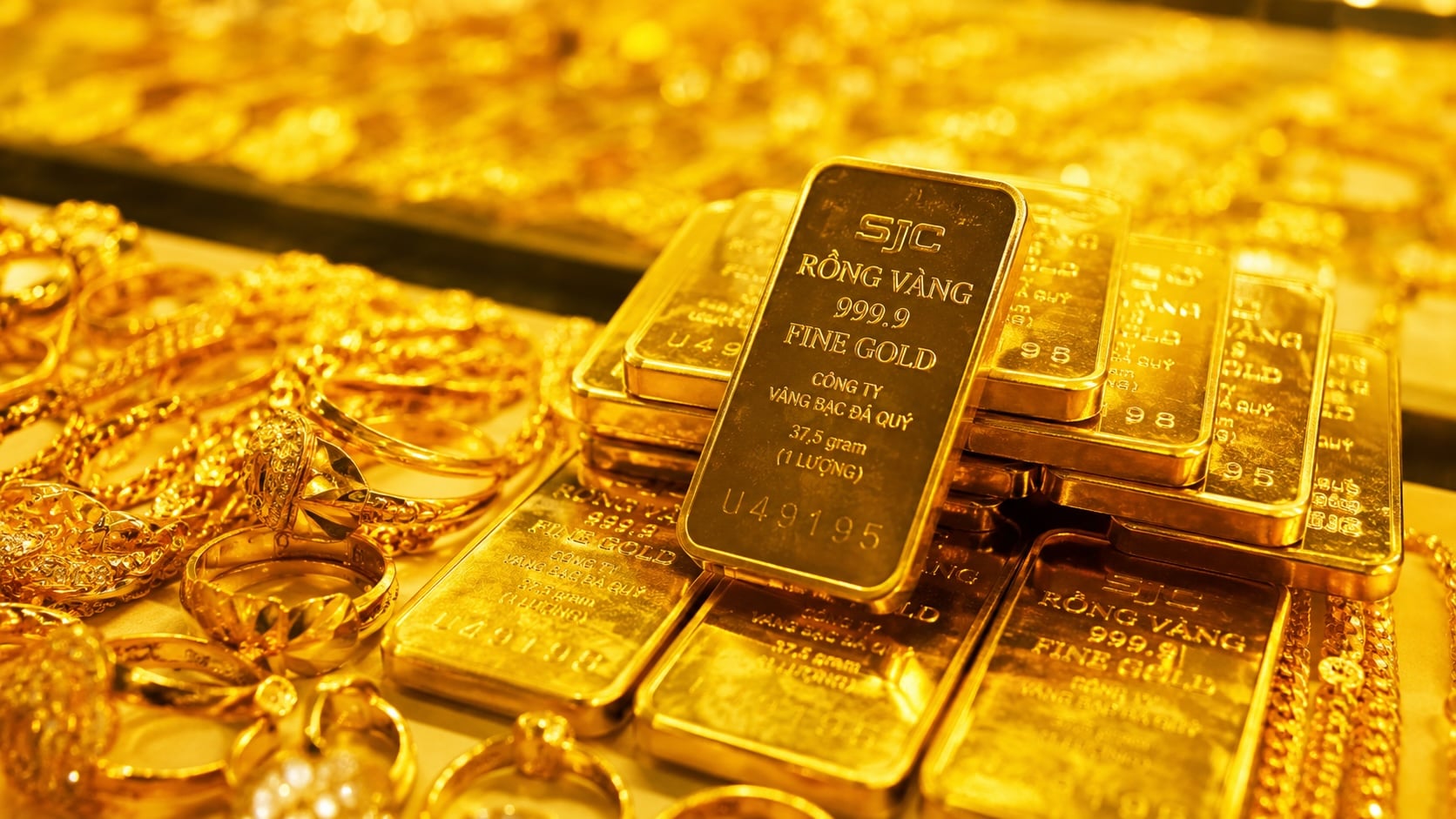 Bảng giá vàng 9999 24K 18K SJC DOJI PNJ hôm nay 21/5/2026
