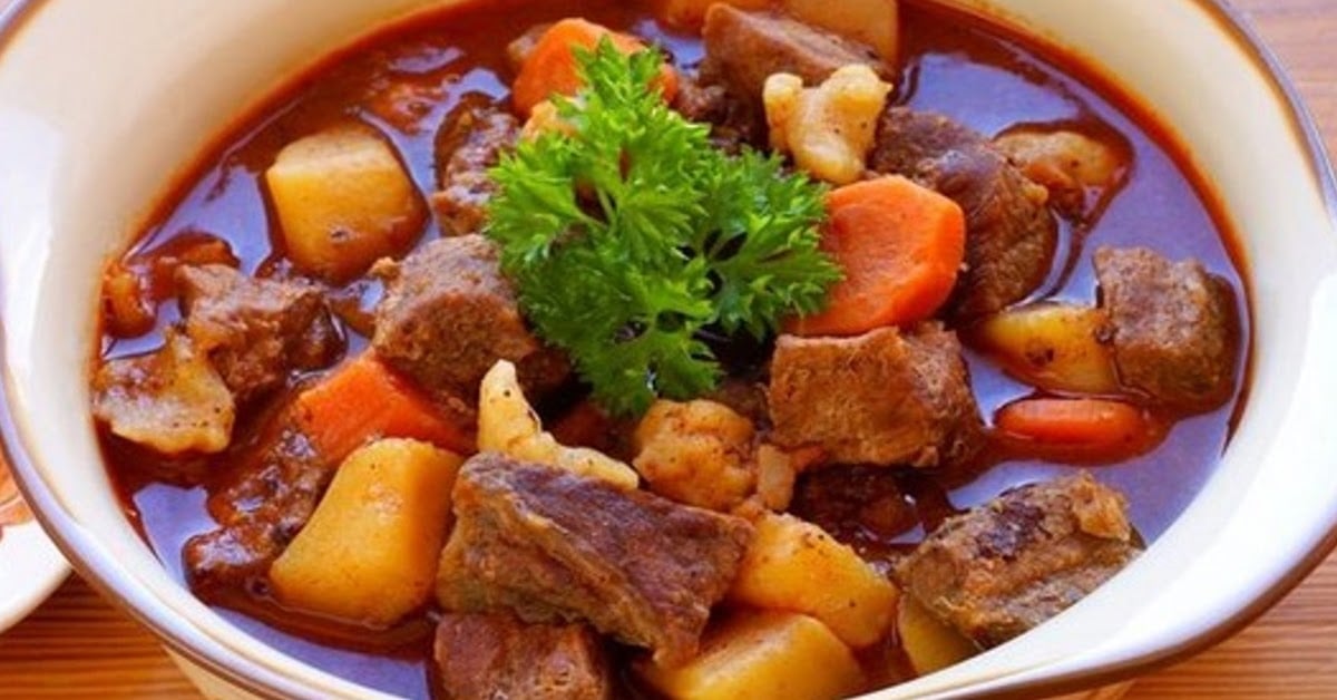 Cách hầm thịt bò sốt vang ngon